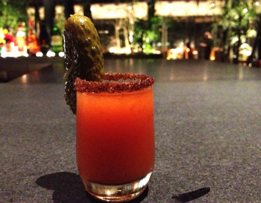 ¿Qué es el Cacique Guaro? Licor Nacional de Costa Rica' - Tico Travel ...